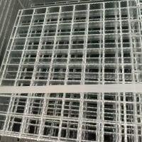 China Heavy Duty Plain Serrated Metal Grating YB/T4001-2007 40mm Bearing Bar Pitch 5mm Flat Bar for sale