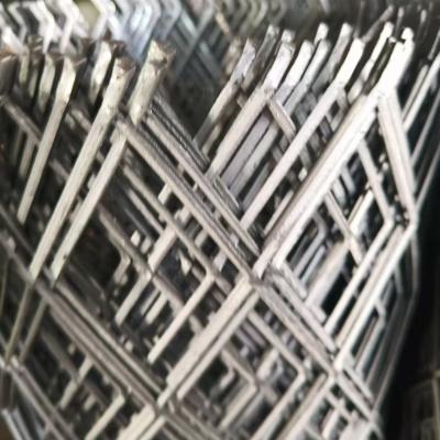 China Galvanized Expanded Metal Mesh 15mm SWM 30mm LWM Q235 Steel Sheet 1.5mm Strand for sale