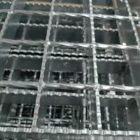 China Machine Pressure Welded Industrial Steel Floor Grating With Smooth Bright Surface for sale