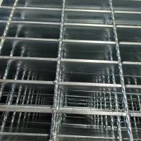 China Machine Pressure Welded Industrial Steel Floor Grating 30mm Bearing Bar Pitch Hot Dipped Galvanized for sale