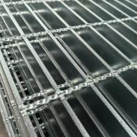 China Galvanized Flat Steel Grating 1000x1000mm 30mm Bearing Bar Pitch Welded Industrial Floor Decking for sale