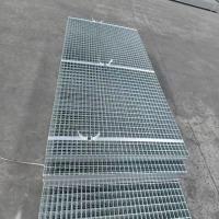 China 30mm Pitch anti   rust steel grating Bright Surface Smooth Welded for sale