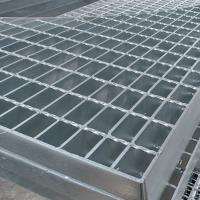 China Hot Galvanized Smooth Silver Bar Grating Mesh 30mm Bearing Bar Pitch 3mm Cross Bar for sale
