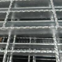 China Anti Slip Galvanized Welded Steel Floor Grating 1000x1000mm 30mm Pitch for sale
