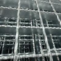 China Welded Steel Grating 30mm Pitch Bearing Bars Bright Surface YB/T4001.1-2007 for sale