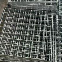 China 30mm Flat Bar Welded Steel Grating Hot Dipped Galvanized Industrial Floor Decking for sale