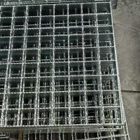 China 30mm Flat Bar Welded Steel Grating Hot Dipped Galvanized Industrial Floor Decking for sale