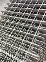China Welded Industrial Steel Grating 3mm Cross Bar Hot Dipped Galvanized 1000x1000mm for sale