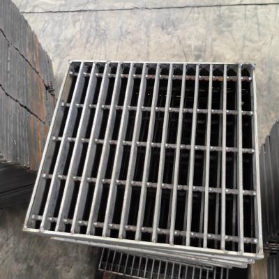 China 30mm Pitch Stainless Steel Flat Bar Grating 1000x1000mm Non-Slip Industrial Flooring for sale