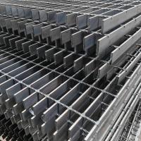 China Hot Galvanized Steel Floor Grating Machine Pressure Welding Cross Bar 3mm Pitch 30mm for sale