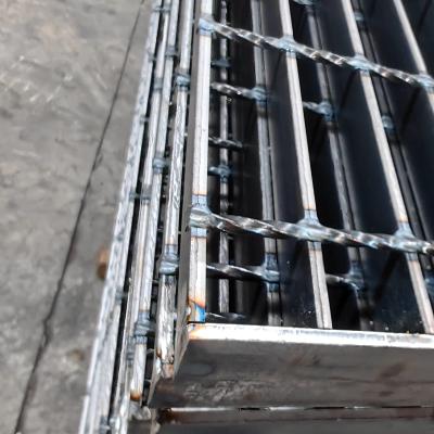 China Innovative Steel Floor Decking Grating for sale