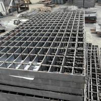 China Machine Pressure Welded Stainless Steel Bar Grating 1000x1000mm 30mm Spacing for sale