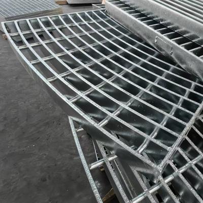 China Hot Dip Galvanized Steel Bar Grating with Machine Pressure Welding for sale