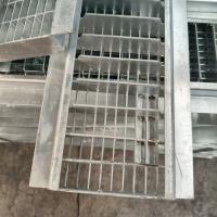 China Steel Grid Plate Ditch Cover Non Slip Grating 30mm 40mm Spacing Anti Corrosion for sale