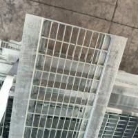 China Steel Grid Plate Ditch Cover Non Slip Grating 30mm 40mm Spacing Anti Corrosion for sale