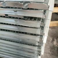 China Anti Slip Grating for Stair Step Plate with Customized Size and Thickness for sale