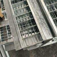 China Customized Size Anti Slip Grating Serrated Bearing Bar 32x5mm Heavy Duty Walkway for sale