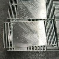 China Heavy Duty Serrated Steel Grating Plate 32x5mm Anti Slip for Drainage Ventilation for sale