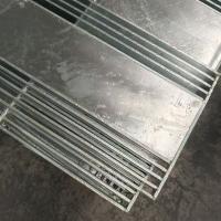 China Heavy Duty Serrated Steel Grating Plate 32x5mm Anti Slip for Drainage Ventilation for sale