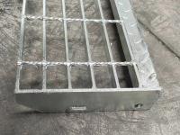 China 5mm Thick Aluminum Bar Grating 1 Inch Spacing 900mm x 3000mm Anodized Heavy Duty for sale