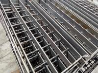 China Anodized Aluminum Bar Grating 3000mm Length 40mm Height 1 Inch Spacing for sale