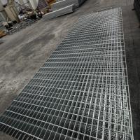 China Hot Dip Galvanized Steel Grating 40mm Bearing Bar Pitch Heavy Duty Industrial Flooring for sale