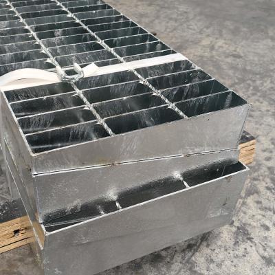 China Aluminum Bar Grating 1 Inch Bar Spacing 5mm Thickness for Walkway and Ventilation for sale