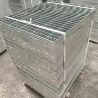 China Heavy Duty Steel Grating 30x5mm Bearing Bar Hot Dip Galvanized Anti Slip Floor Grating for sale