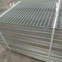 China Hot Dipped Galvanized Steel Grating 30x100mm Industrial Platform Walkway for sale