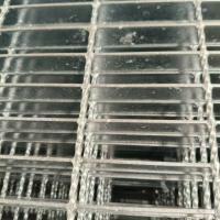 China Serrated Steel Grating 25x5mm Bearing Bar 30mm Pitch Hot Dip Galvanized for Industrial Flooring for sale