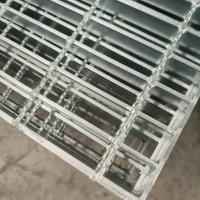 China Lightweight Industrial Walkway Grating 30mm Bearing Bar Pitch Stainless Steel 304 for sale