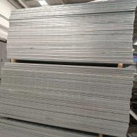 China Anti Skid Heavy Duty Carbon Steel Grating 3mm Thickness 30mm Pitch for Outdoor Sewage Treatment for sale