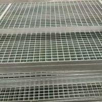 China Galvanized Steel Grating 25x5mm Bearing Bar 30mm Pitch for Industrial Platform Safety Edges for sale