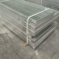 China Galvanized Steel Grating 25x5mm Bearing Bar 30mm Pitch for Industrial Platform Safety Edges for sale