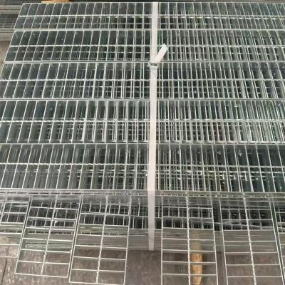 China Industrial Steel Grating 25x5mm Bearing Bar Hot Dip Galvanized Heavy Duty Grating for sale