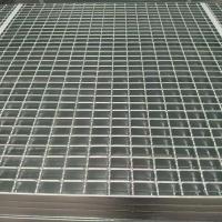 China Industrial Steel Grating 40-130mm Cross Bar Pitch Hot Dip Galvanized Platform for sale