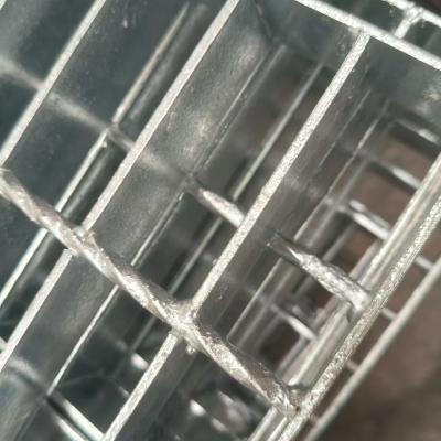 China Stainless Steel Grating Plate 0.3-120mm Thickness 600-3500mm Width Heat Resistant for sale
