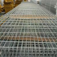 China Corrosion Resistant Steel Grating 30mm 40mm Spacing for Offshore Platforms Walkways for sale