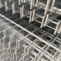 China Heavy Duty Steel Grating 2mm 5mm Thickness for Warehouse Flooring and Equipment Support for sale