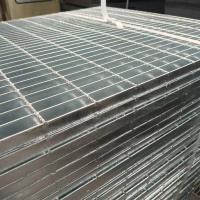 China Anti-Slip Steel Grating 1-6mm Thickness 120-1220mm Width for Heavy Duty Industrial Walkways for sale