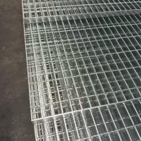 China Anti-Fatigue Steel Grating 25x5mm Bearing Bar 30mm Pitch Hot-Dipped Galvanized for sale