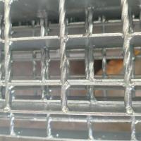 China Galvanized Steel Grating 25x5mm Bearing Bar 30mm Pitch for Industrial Platforms for sale