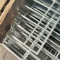 China Steel Grating for Industrial Walkways 30mm 40mm Load Flat Steel Spacing Heavy Duty for sale