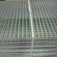 China Anti-Slip Heavy Duty Steel Grating 30mm Bearing Bar Pitch High Load Capacity Industrial for sale