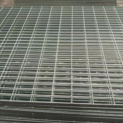 China Heavy Duty Steel Grating 32x5mm Anti-Slip Welded Grid for Drainage Ventilation for sale