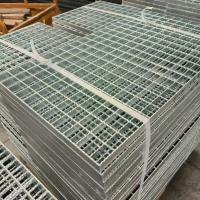 China Heavy Duty T Bar Steel Grating 32x5mm Anti Slip Industrial Platform Grating YB/T4001 2007 for sale