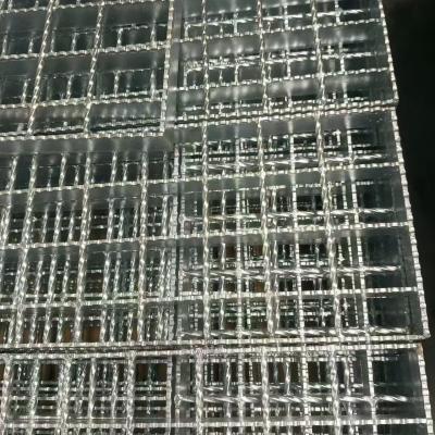China Recycled Steel Gratings Eco Friendly Sustainable 30mm 40mm Spacing Carbon Stainless Steel for sale
