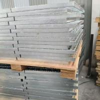 China Industrial Steel Grating 5mm Thickness Strong Load Bearing Anti Slip Explosion Proof Galvanized for sale