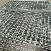 China Industrial Steel Grating Carbon Steel Stainless Steel 32x5mm Bearing Bar Pitch 30mm for sale