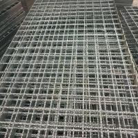 China Heavy Duty Welded Steel Grating 50mm 100mm Bar Spacing Industrial Flooring for sale